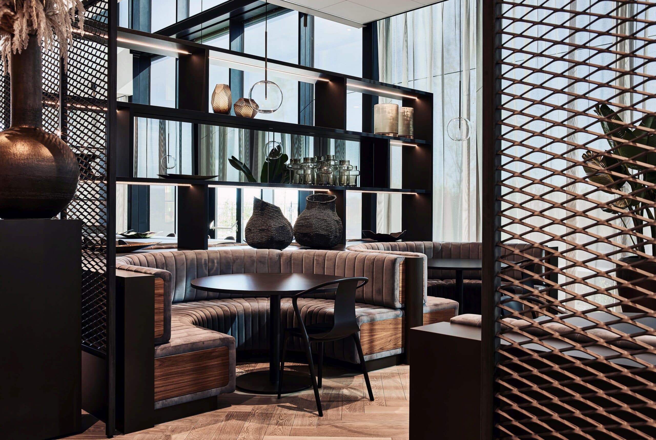 Commercial - Dami Luxury Interior